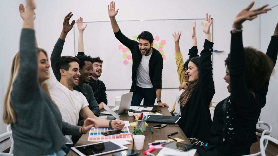 What Makes a Good Team Leader? A Guide to Effective Team Leadership ...