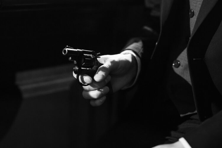 The 15 Most Notorious Thieves in the World - ValiantCEO