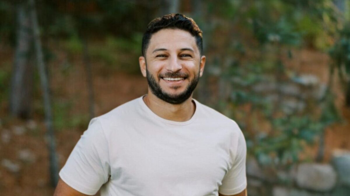 Frontline Insights: Karim Abed from WYR Explores Business Perspectives ...