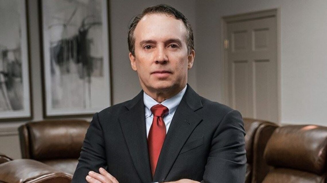 Frontline Insights: Doug Burnetti of Burnetti, P.A. - ValiantCEO